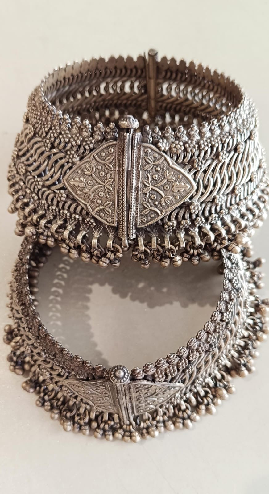 Bridal Heavy Vintage Silver Anklet for women Online in India | MACS